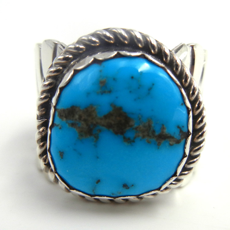 Which Turquoise Ring to Wear Based on Your Hand’s Morphology?
