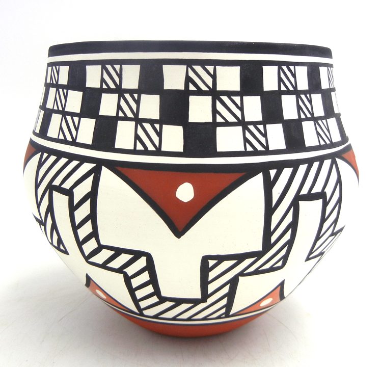 Native American Pottery Designs & Styles - Palms Trading Company