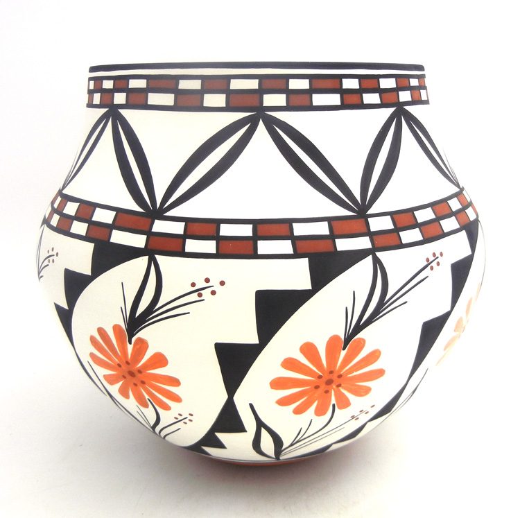 Authentic Native American Indian Pottery - Palms Trading Company