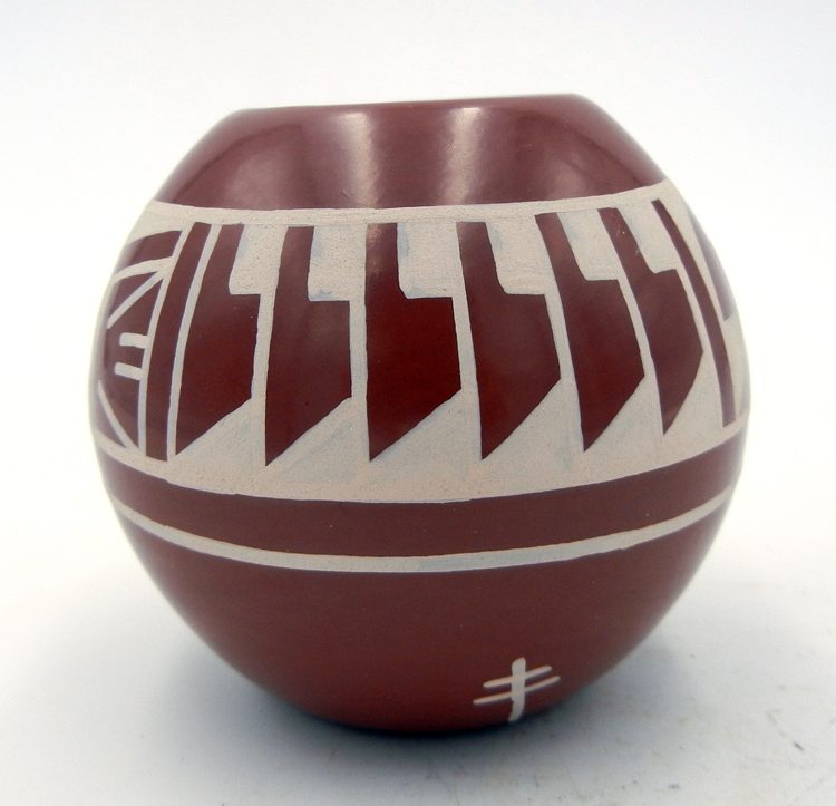 Native American Pottery Designs & Styles - Palms Trading Company